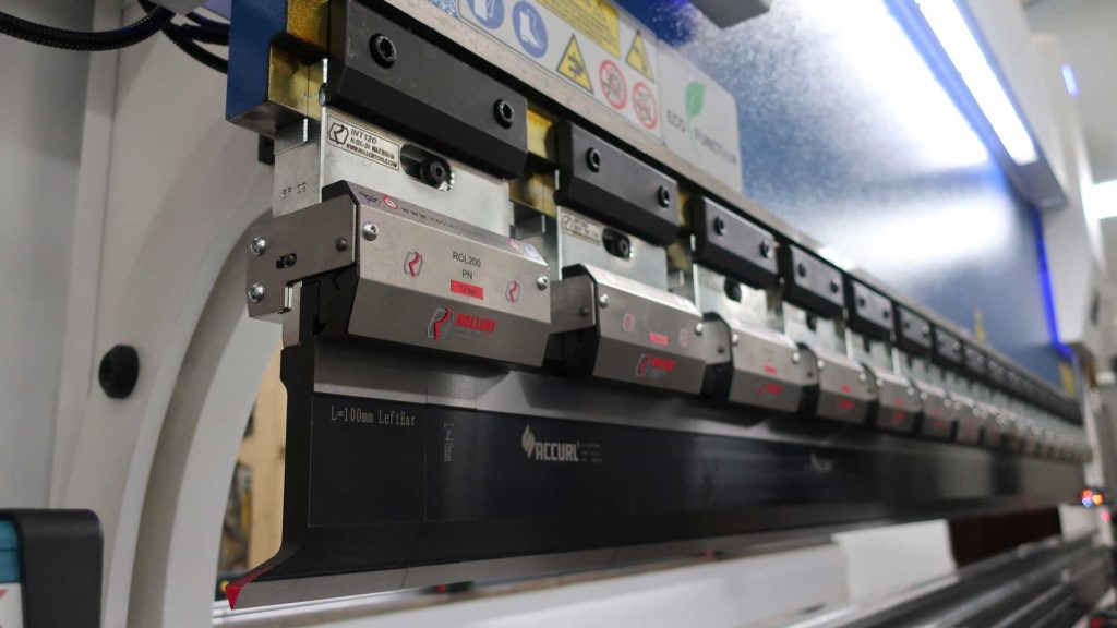 ACCURL 100 Ton 3100mm CNC Hydraulic Press Brake 6 Axis Steel Bending Machine - ACCURL