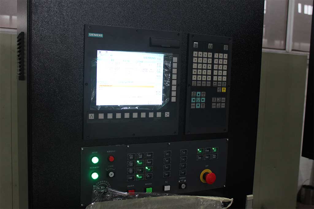 ACCURL CNC Punching Machine MAX-T-50 ton for Sheet Metal CNC Punch Press Manufacturers - ACCURL