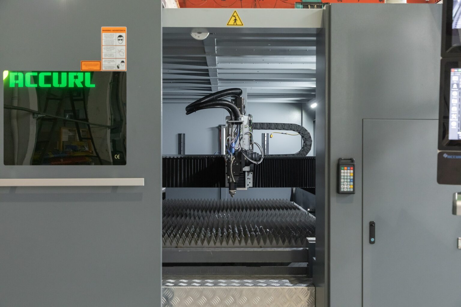 What is CO2 Laser Cutting: Process, Applications, Cost and Settings ...